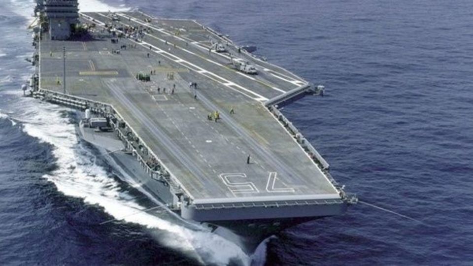 تدارک سپاه برای ساخت ناو هواپیمابر