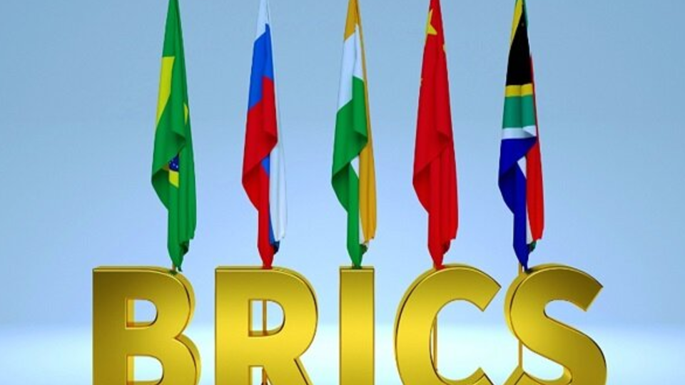 چرا آمریکا از توسعه و قدرت‌گیری بریکس می ترسد؟